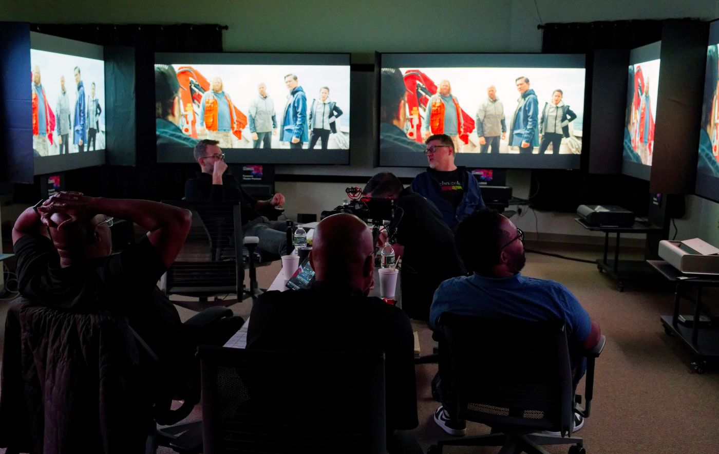 2024 UST Projector Showdown | Best Ultra Short Throw Projector Shootout Winner